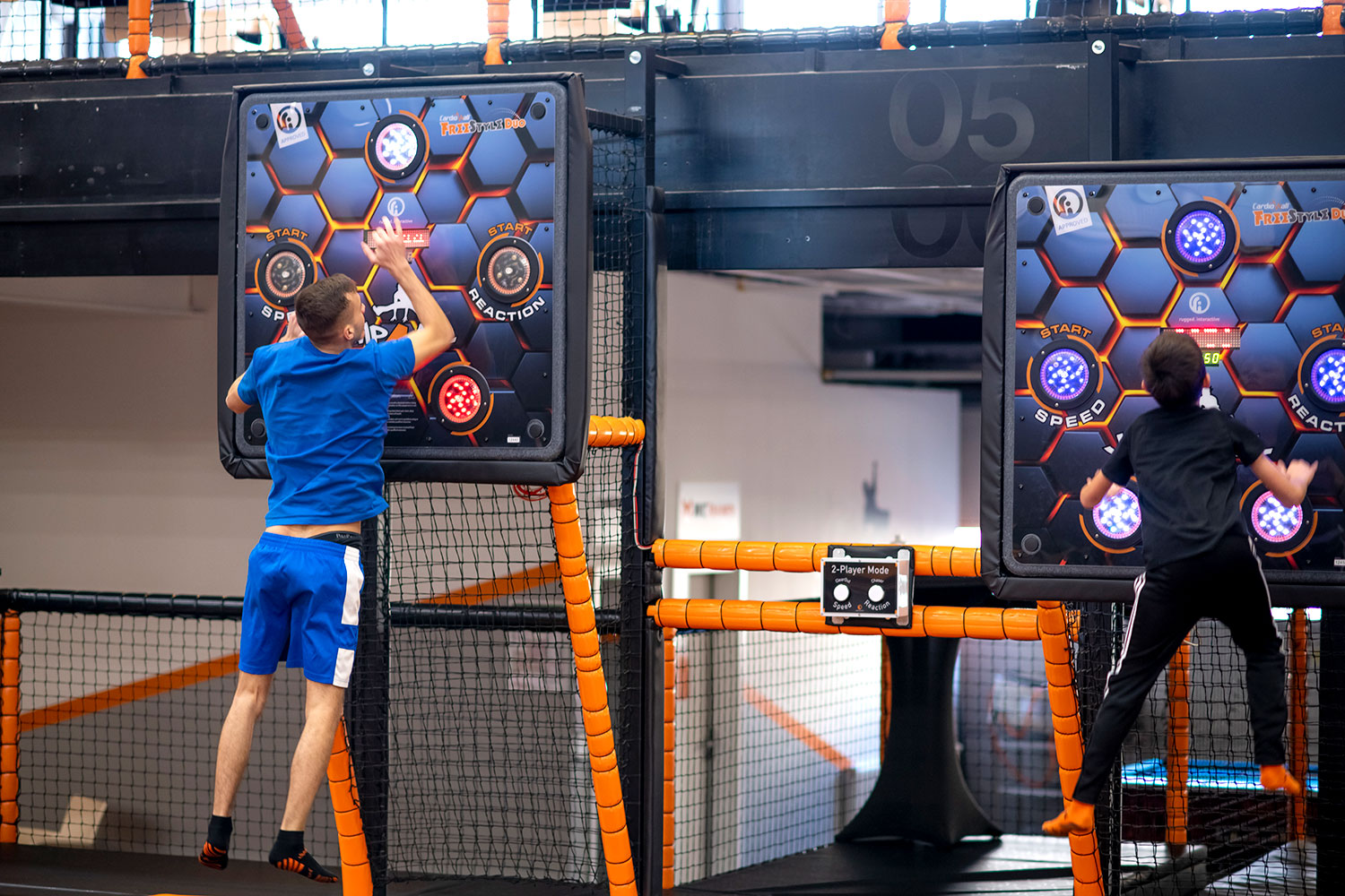 Catch the Light Ulm - Jump4All – moderne Trampolinhallen in Süddeutschland