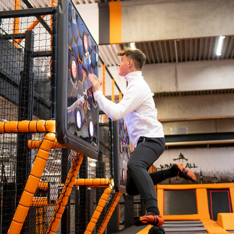 Trampolinpark Ulm - Jump4All – moderne Trampolinhallen in Süddeutschland